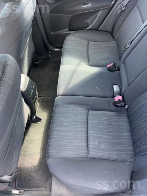 Toyota Auris 2007 Rīga, ar dzinēja tilpumu 1.60 L un nobraukumu 190 tūkst. km par 3100 €, foto 9 vietnē AUTOMOTO.COM.LV