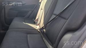 Toyota Auris 2007 in Daugavpils, with an engine capacity of 2.00 L and mileage of 247 thousand km for 1700 €, photo 19 on AUTOMOTO.COM.LV