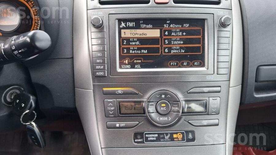Toyota Auris 2007 in Daugavpils, with an engine capacity of 2.00 L and mileage of 247 thousand km for 1700 €, photo 22 on AUTOMOTO.COM.LV