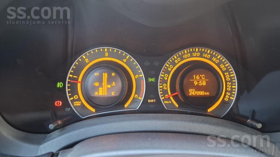 Toyota Auris 2007 in Daugavpils, with an engine capacity of 2.00 L and mileage of 247 thousand km for 1700 €, photo 30 on AUTOMOTO.COM.LV