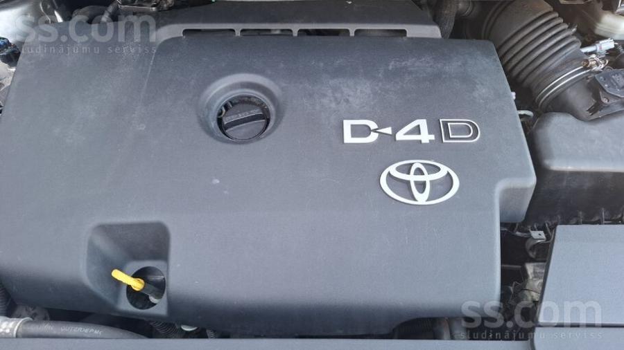 Toyota Auris 2007 in Daugavpils, with an engine capacity of 2.00 L and mileage of 247 thousand km for 1700 €, photo 31 on AUTOMOTO.COM.LV