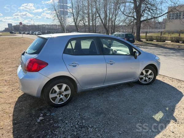 Тойота Аурис 2007 в Рига, объемом двигателя 2.00 л и пробегом 0 тыс. км за 1800 €, фото 4 на AUTOMOTO.COM.LV