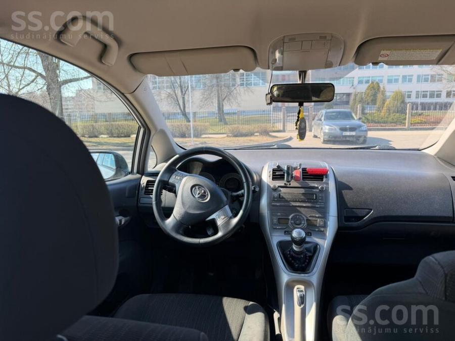 Тойота Аурис 2007 в Рига, объемом двигателя 2.00 л и пробегом 0 тыс. км за 1800 €, фото 7 на AUTOMOTO.COM.LV