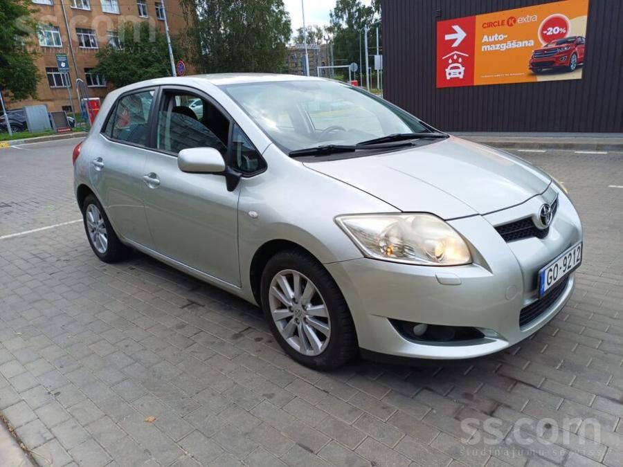 Toyota Auris 2007 Rīga, ar dzinēja tilpumu 1.60 L un nobraukumu 154 tūkst. km par 3900 €, foto 1 vietnē AUTOMOTO.COM.LV