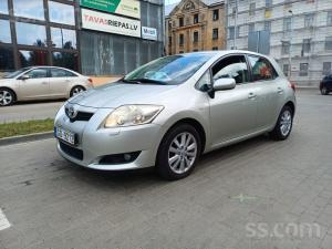 Toyota Auris 2007 Rīga, ar dzinēja tilpumu 1.60 L un nobraukumu 154 tūkst. km par 3900 €, foto 3 vietnē AUTOMOTO.COM.LV