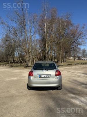Toyota Auris 2007 Rīga, ar dzinēja tilpumu 2.00 L un nobraukumu 230 tūkst. km par 1900 €, foto 7 vietnē AUTOMOTO.COM.LV