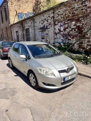 Toyota Auris 2007 in Riga, with an engine capacity of 1.60 L and mileage of 261 thousand km for 1150 €, photo  on AUTOMOTO.COM.LV