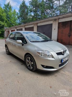Toyota Auris 2007 in Vilnius, with an engine capacity of 1.60 L and mileage of 159 thousand km for 3000 €, photo  on AUTOMOTO.COM.LV