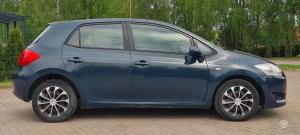 Toyota Auris 2007 in Vilnius, with an engine capacity of 2.00 L and mileage of 317 thousand km for 1950 €, photo 6 on AUTOMOTO.COM.LV