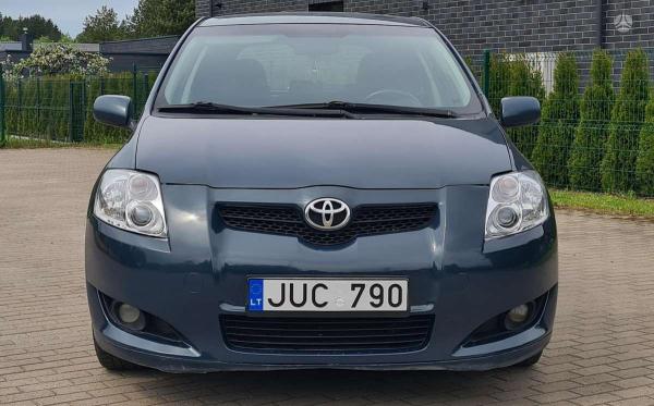 Toyota Auris 2007 Viļņa, ar dzinēja tilpumu 2.00 L un nobraukumu 317 tūkst. km par 1950 €, foto 8 vietnē AUTOMOTO.COM.LV