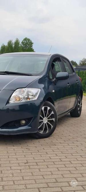 Toyota Auris 2007 in Vilnius, with an engine capacity of 2.00 L and mileage of 317 thousand km for 1950 €, photo 13 on AUTOMOTO.COM.LV