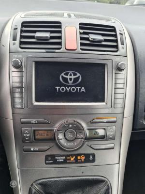 Toyota Auris 2007 in Vilnius, with an engine capacity of 2.00 L and mileage of 317 thousand km for 1950 €, photo 35 on AUTOMOTO.COM.LV