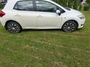 Toyota Auris 2007 in Marijampole, with an engine capacity of 1.40 L and mileage of 300 thousand km for 550 €, photo 3 on AUTOMOTO.COM.LV