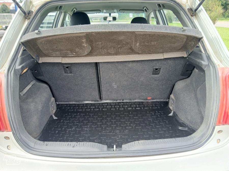 Toyota Auris 2007 Klaipėda, ar dzinēja tilpumu 2.00 L un nobraukumu 360 tūkst. km par 1350 €, foto 10 vietnē AUTOMOTO.COM.LV