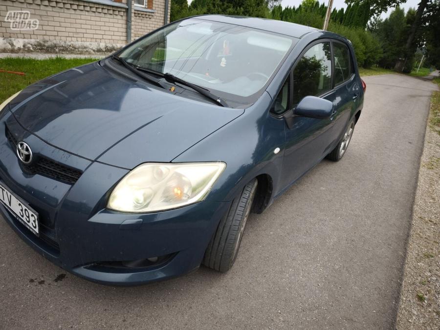 Toyota Auris 2007 in Vilnius, with an engine capacity of 2.00 L and mileage of 344 thousand km for 1500 €, photo 6 on AUTOMOTO.COM.LV