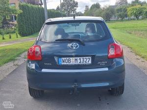 Toyota Auris 2007 in Mazeikiai, with an engine capacity of 2.00 L and mileage of 213 thousand km for 3300 €, photo 9 on AUTOMOTO.COM.LV