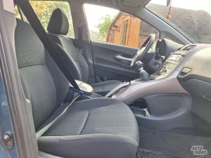 Toyota Auris 2007 in Mazeikiai, with an engine capacity of 2.00 L and mileage of 213 thousand km for 3300 €, photo 20 on AUTOMOTO.COM.LV