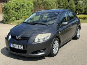 Toyota Auris 2007 in Vilnius, with an engine capacity of 2.00 L and mileage of 308 thousand km for 1500 €, photo  on AUTOMOTO.COM.LV