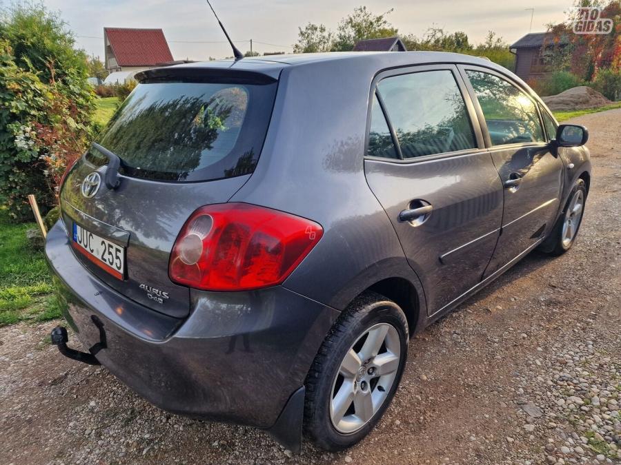 Toyota Auris 2007 Ukmergė, ar dzinēja tilpumu 1.40 L un nobraukumu 315 tūkst. km par 1350 €, foto 4 vietnē AUTOMOTO.COM.LV