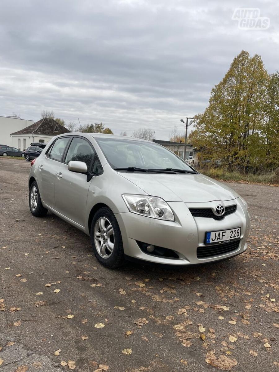 Toyota Auris 2008 Šakiai, ar dzinēja tilpumu 1.40 L un nobraukumu 207 tūkst. km par 2999 €, foto 1 vietnē AUTOMOTO.COM.LV