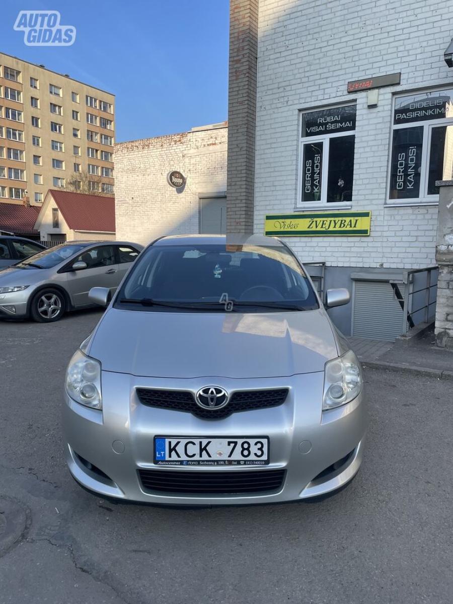 Toyota Auris 2008 in Marijampole, with an engine capacity of 2.00 L and mileage of 219 thousand km for 2199 €, photo 1 on AUTOMOTO.COM.LV