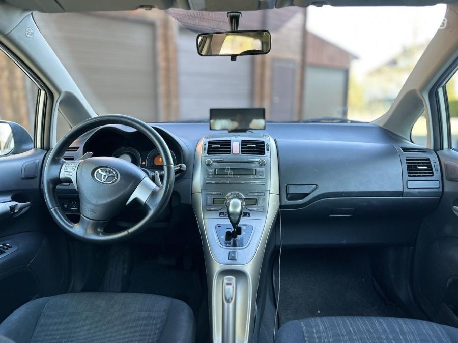 Toyota Auris 2008 Viļņa, ar dzinēja tilpumu 1.60 L un nobraukumu 226 tūkst. km par 3000 €, foto 11 vietnē AUTOMOTO.COM.LV