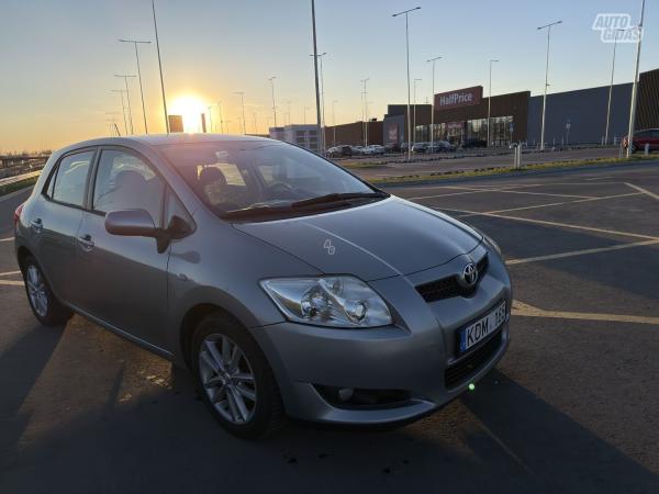 Toyota Auris 2008 Kauņa, ar dzinēja tilpumu 2.00 L un nobraukumu 315 tūkst. km par 2000 €, foto 5 vietnē AUTOMOTO.COM.LV
