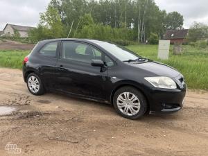Toyota Auris 2008 in Vilnius, with an engine capacity of 1.40 L and mileage of 218 thousand km for 2500 €, photo 4 on AUTOMOTO.COM.LV