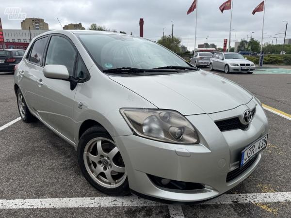 Toyota Auris 2008 Kauņa, ar dzinēja tilpumu 2.20 L un nobraukumu 280 tūkst. km par 1000 €, foto 5 vietnē AUTOMOTO.COM.LV