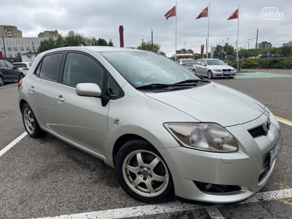 Toyota Auris 2008 Kauņa, ar dzinēja tilpumu 2.20 L un nobraukumu 280 tūkst. km par 1000 €, foto 7 vietnē AUTOMOTO.COM.LV