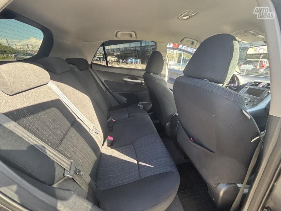Toyota Auris 2008 in Vilnius, with an engine capacity of 2.00 L and mileage of 280 thousand km for 2450 €, photo 8 on AUTOMOTO.COM.LV