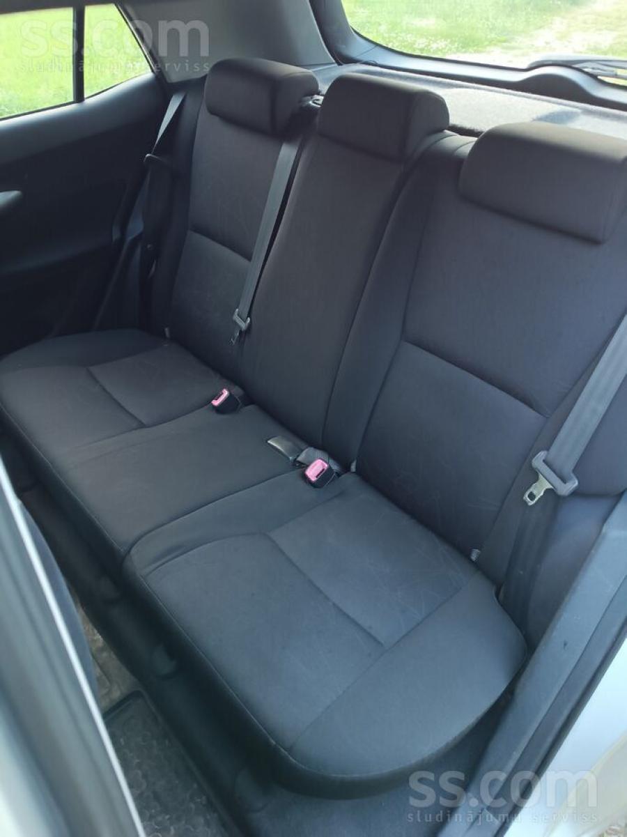 Toyota Auris 2008 Rīga, ar dzinēja tilpumu 1.40 L un nobraukumu 283 tūkst. km par 1600 €, foto 6 vietnē AUTOMOTO.COM.LV