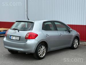 Toyota Auris 2008 in Riga, with an engine capacity of 1.60 L and mileage of 186 thousand km for 1990 €, photo 5 on AUTOMOTO.COM.LV