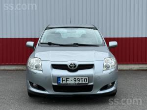 Toyota Auris 2008 in Riga, with an engine capacity of 1.60 L and mileage of 186 thousand km for 1990 €, photo 6 on AUTOMOTO.COM.LV