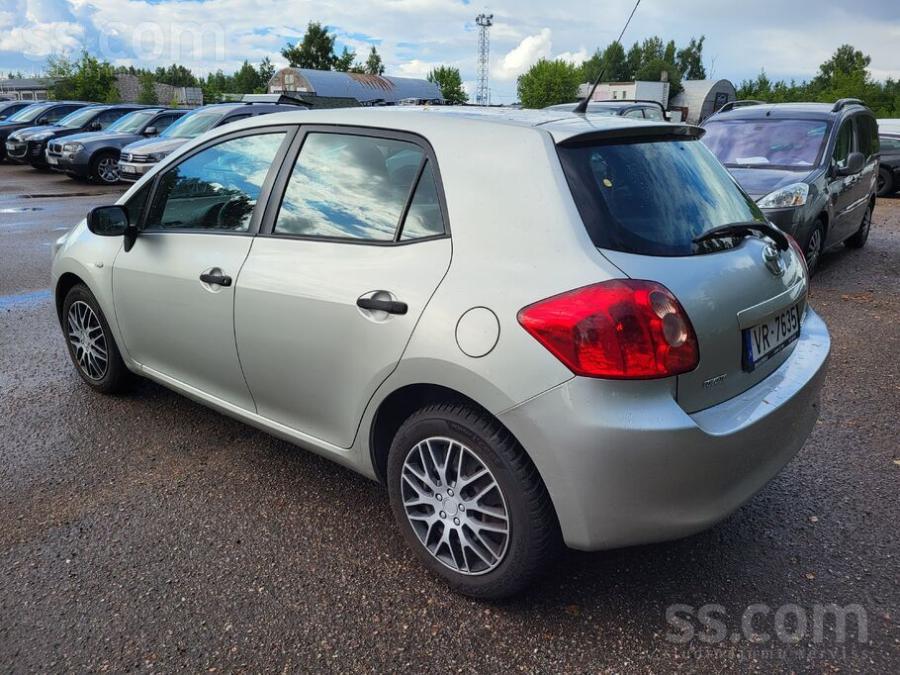 Toyota Auris 2008 in Riga, with an engine capacity of 1.60 L and mileage of 0 thousand km for 2990 €, photo 7 on AUTOMOTO.COM.LV
