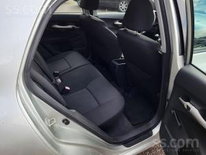 Toyota Auris 2008 in Riga, with an engine capacity of 1.60 L and mileage of 0 thousand km for 2990 €, photo 11 on AUTOMOTO.COM.LV