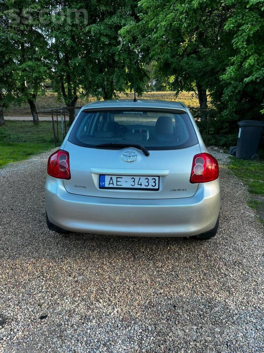Toyota Auris 2008 in Ogre, with an engine capacity of 1.60 L and mileage of 302 thousand km for 1500 €, photo 5 on AUTOMOTO.COM.LV