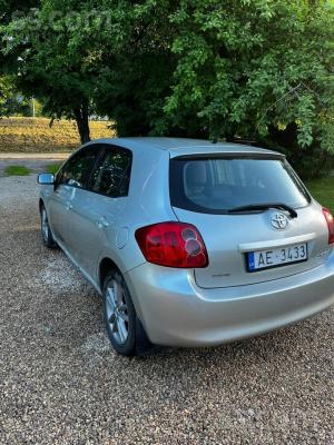 Toyota Auris 2008 in Ogre, with an engine capacity of 1.60 L and mileage of 302 thousand km for 1500 €, photo 6 on AUTOMOTO.COM.LV