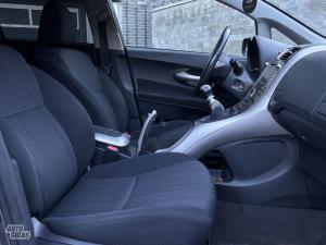 Toyota Auris 2008 in Vilnius, with an engine capacity of 2.00 L and mileage of 280 thousand km for 2450 €, photo 13 on AUTOMOTO.COM.LV