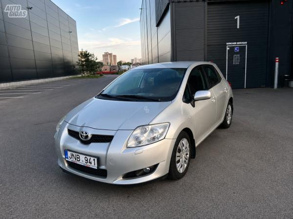 Toyota Auris 2008 Kauņa, ar dzinēja tilpumu 1.40 L un nobraukumu 395 tūkst. km par 3000 €, foto 1 vietnē AUTOMOTO.COM.LV