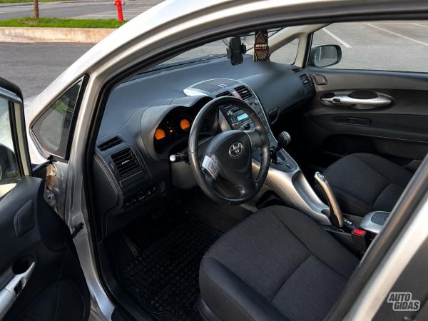 Toyota Auris 2008 Kauņa, ar dzinēja tilpumu 1.40 L un nobraukumu 395 tūkst. km par 3000 €, foto 5 vietnē AUTOMOTO.COM.LV