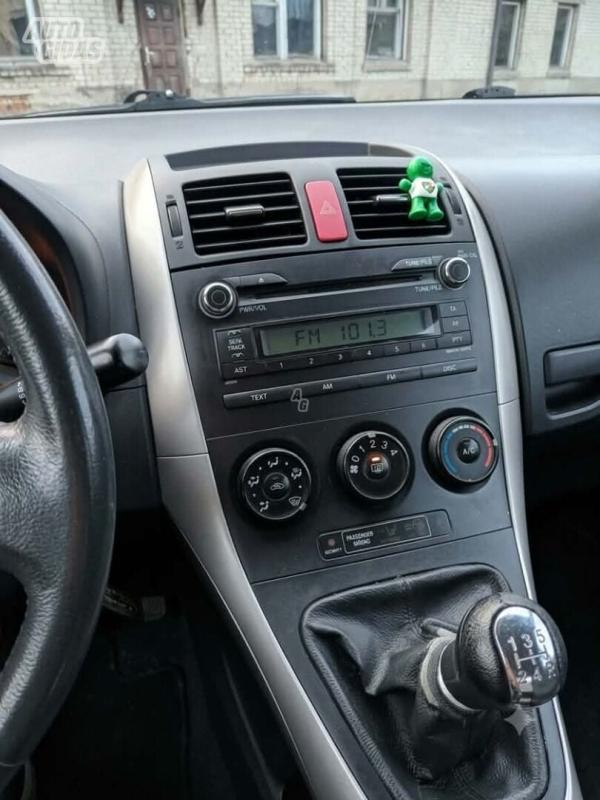 Toyota Auris 2008 Birštonas vietnē Toyota Auris 2008 Birštonas, ar dzinēja tilpumu 1.40 L un nobraukumu 318 tūkst. km par 1550 €, foto 4 vietnē AUTOMOTO.COM.LV