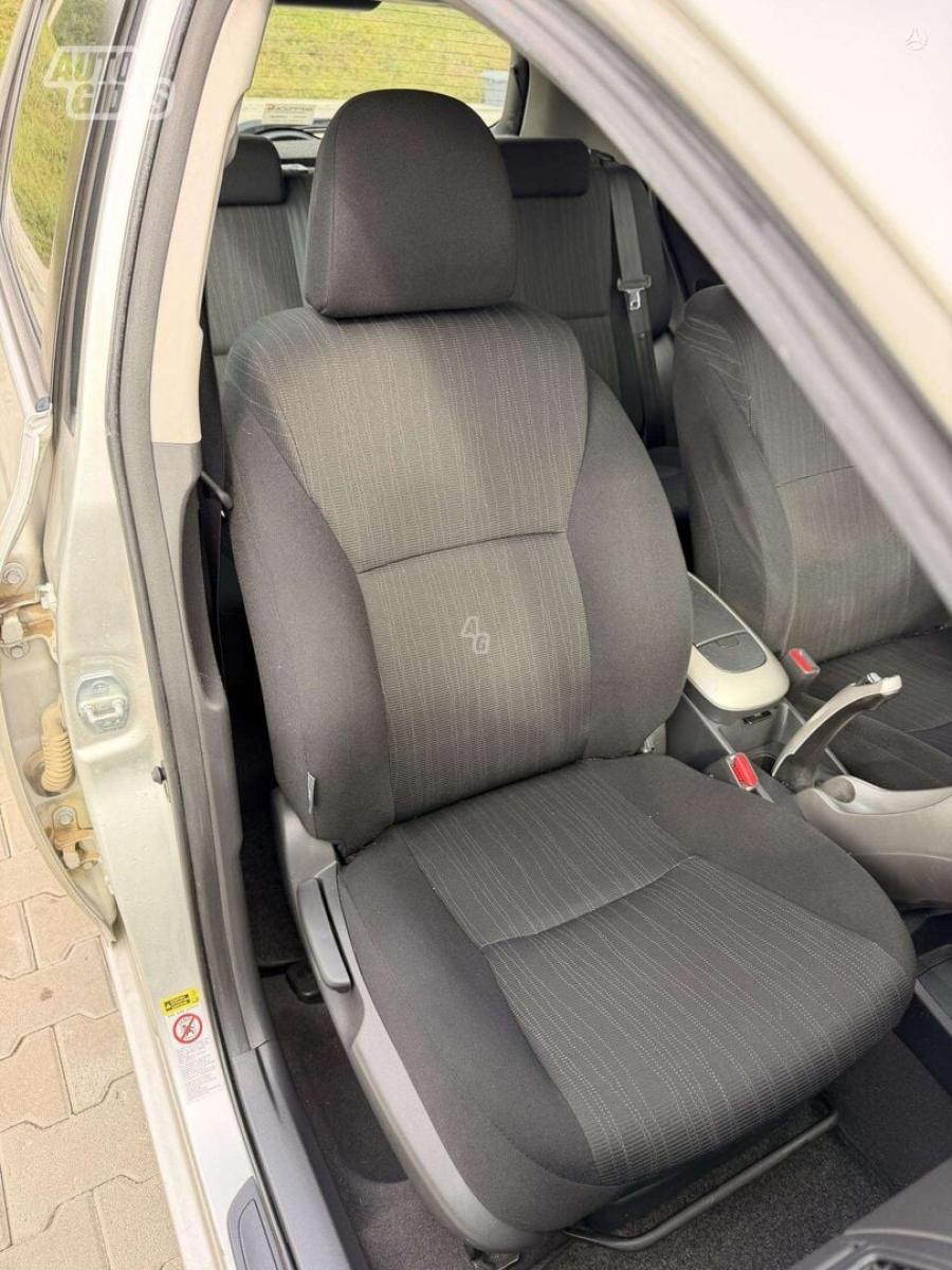 Toyota Auris 2008 in Vilnius, with an engine capacity of 1.60 L and mileage of 101 thousand km for 5950 €, photo 29 on AUTOMOTO.COM.LV