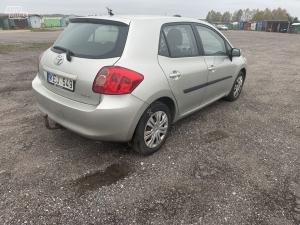 Toyota Auris 2008 in Vilnius, with an engine capacity of 2.00 L and mileage of 255 thousand km for 1730 €, photo 6 on AUTOMOTO.COM.LV