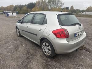 Toyota Auris 2008 in Vilnius, with an engine capacity of 2.00 L and mileage of 255 thousand km for 1730 €, photo 7 on AUTOMOTO.COM.LV