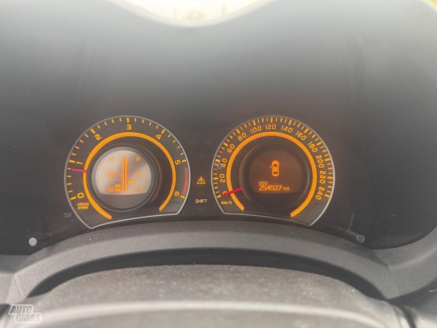 Toyota Auris 2008 in Vilnius, with an engine capacity of 2.00 L and mileage of 255 thousand km for 1730 €, photo 9 on AUTOMOTO.COM.LV