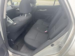 Toyota Auris 2008 in Vilnius, with an engine capacity of 2.00 L and mileage of 255 thousand km for 1730 €, photo 13 on AUTOMOTO.COM.LV