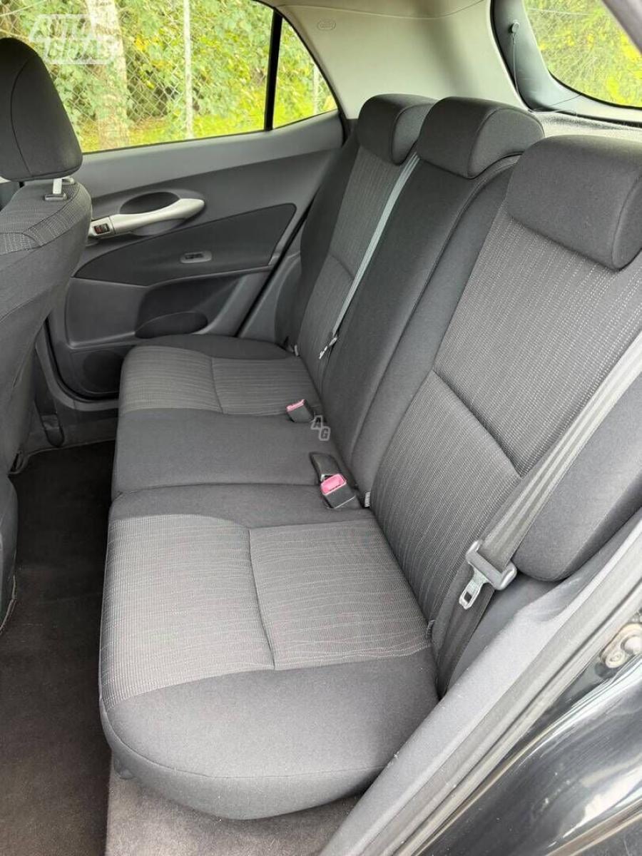 Toyota Auris 2008 Kauņa, ar dzinēja tilpumu 2.00 L un nobraukumu 200 tūkst. km par 1950 €, foto 25 vietnē AUTOMOTO.COM.LV