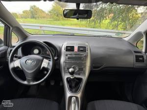 Toyota Auris 2008 Kauņa, ar dzinēja tilpumu 2.00 L un nobraukumu 200 tūkst. km par 1950 €, foto 27 vietnē AUTOMOTO.COM.LV