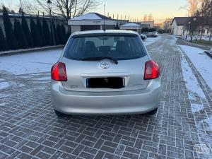 Toyota Auris 2009 Šauļi, ar dzinēja tilpumu 2.00 L un nobraukumu 171 tūkst. km par 2550 €, foto 7 vietnē AUTOMOTO.COM.LV